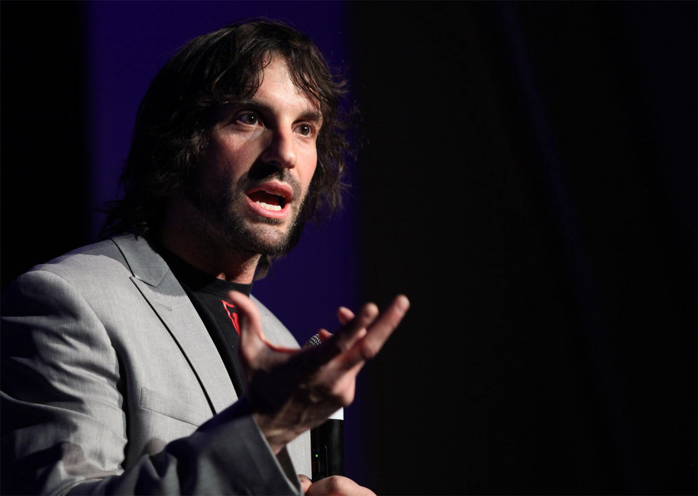 Mathieu Cyr, humoriste, entrevue page 3